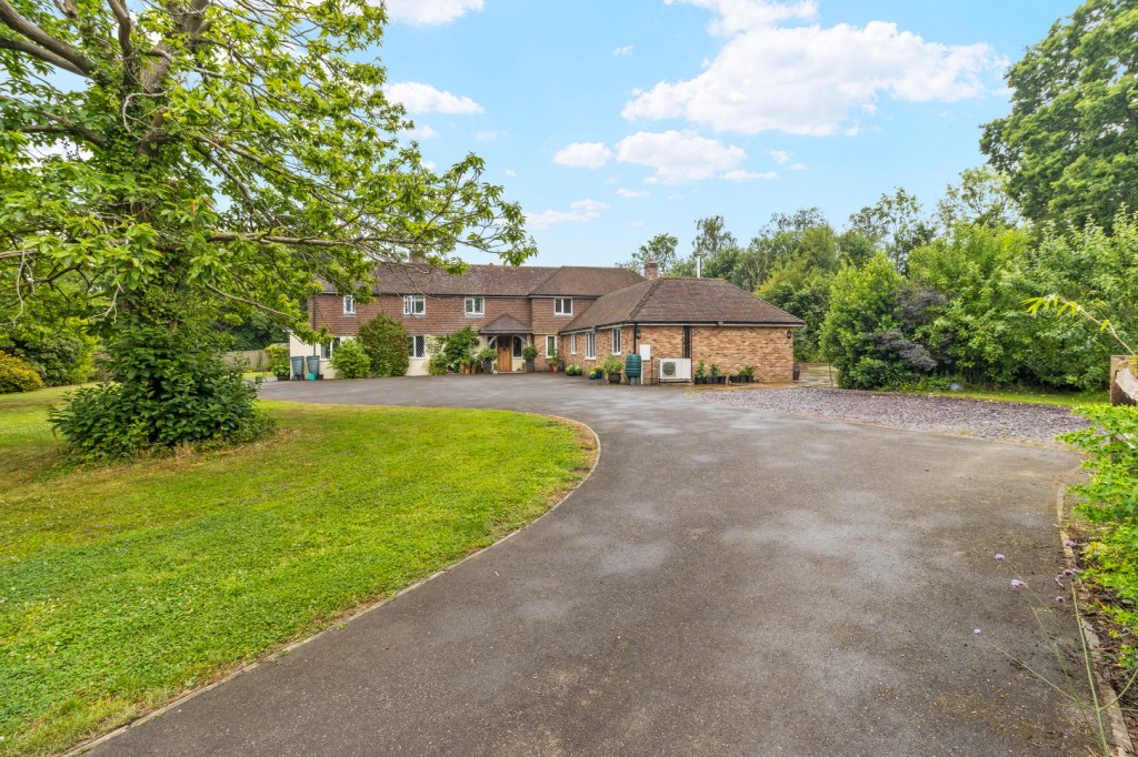 Chiddingly, Lewes, East Sussex, 6 bedroom, Detached House